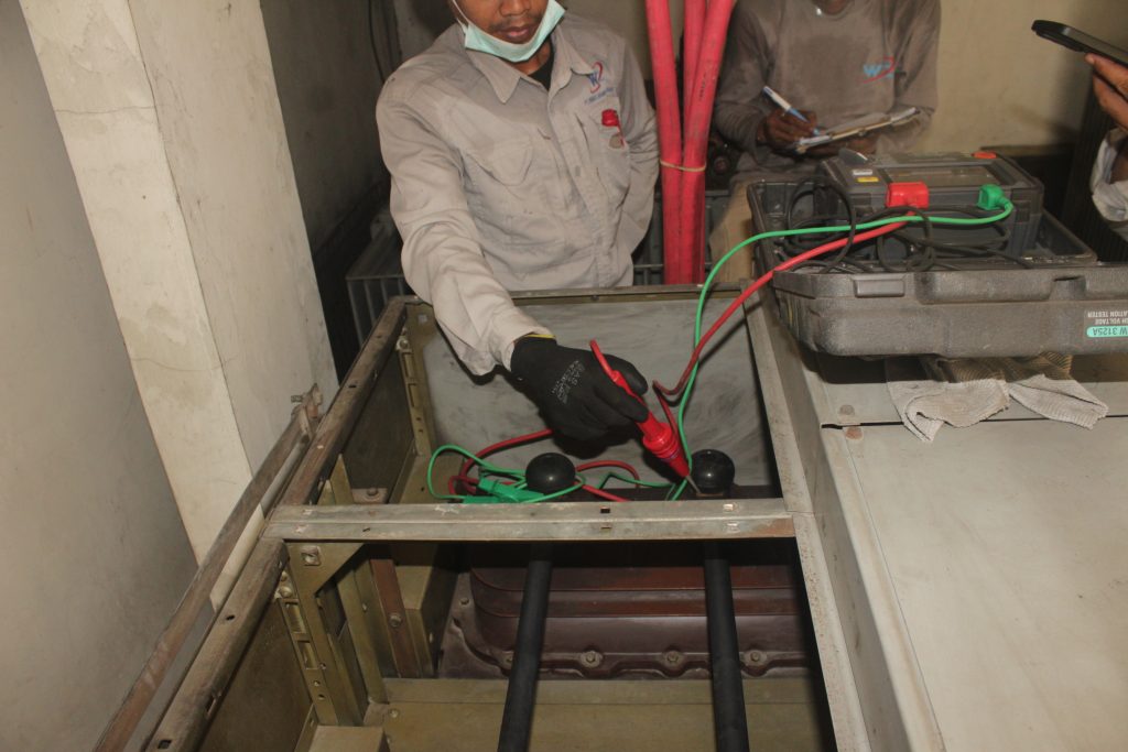 Maintenance Panel – PT WANZEE MAKMUR ELEKTRIK